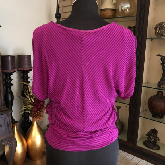 White House Black Market | Tops | 37 Nwot Whbm Fuschia Top | Poshmark